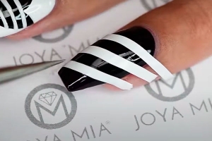 Adidas Nails Design: How to Make Step by Step